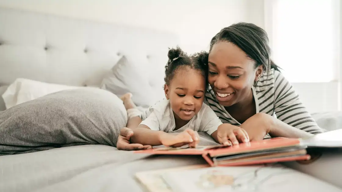 Sol Book Box | Why Regular Reading With Your Bebé Builds Bilingual…